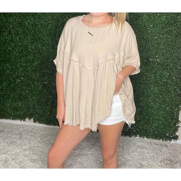 Oli & Hali | Tops | New Oli Hali Soft Pleated Top In Natural | Poshmark